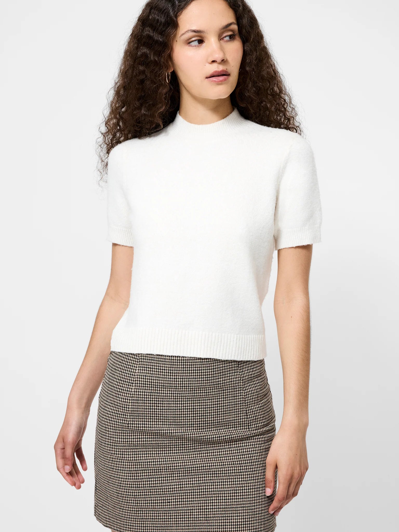 Vhari Mock Neck Short Sleeve Top | Madison's Niche