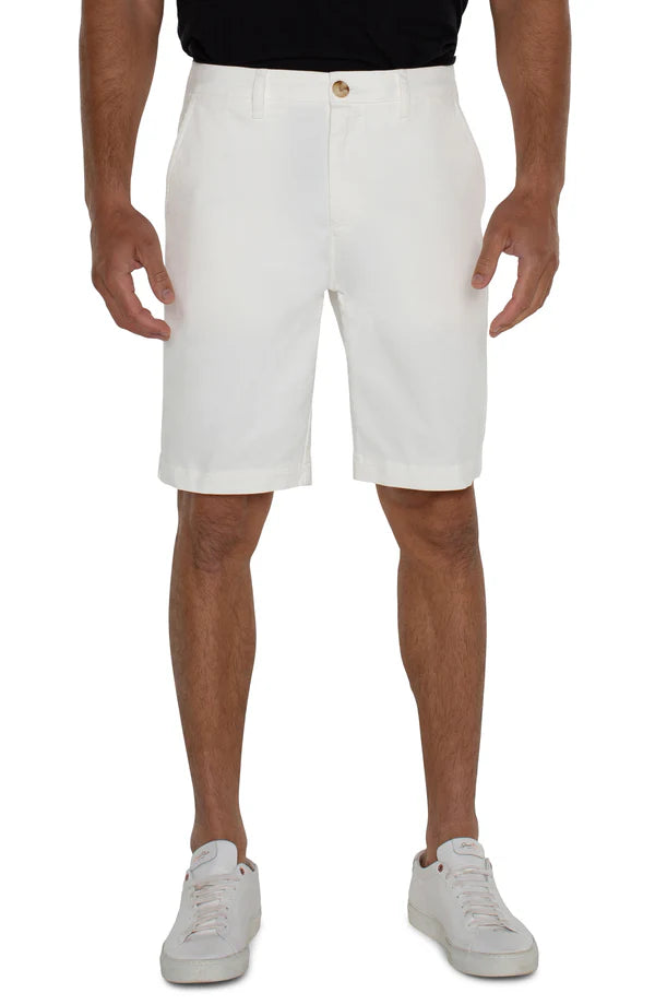 9.5" Trouser Short in White | D.K. Brothers